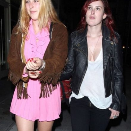 Rumer Willis transformation after chin plastic surgery